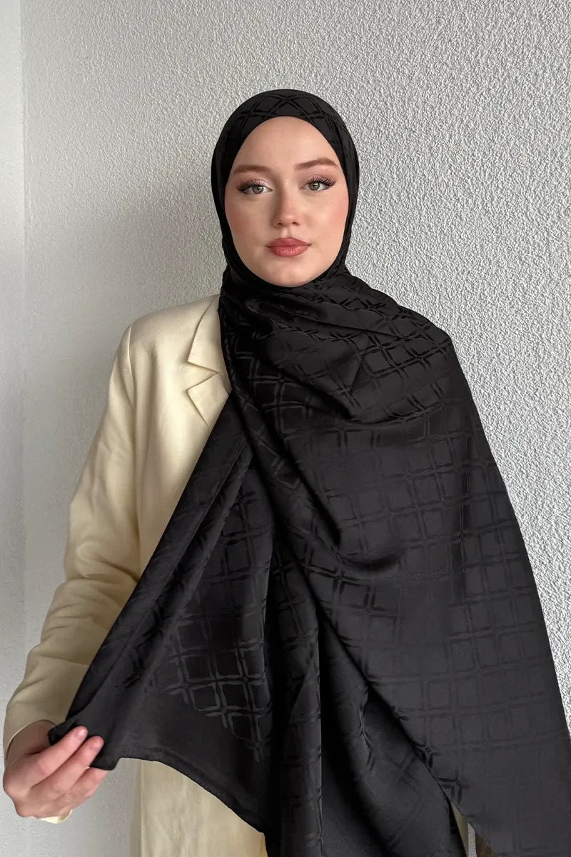 Naiya Jakar Şal Frame Desen - Siyah – Madame Polo